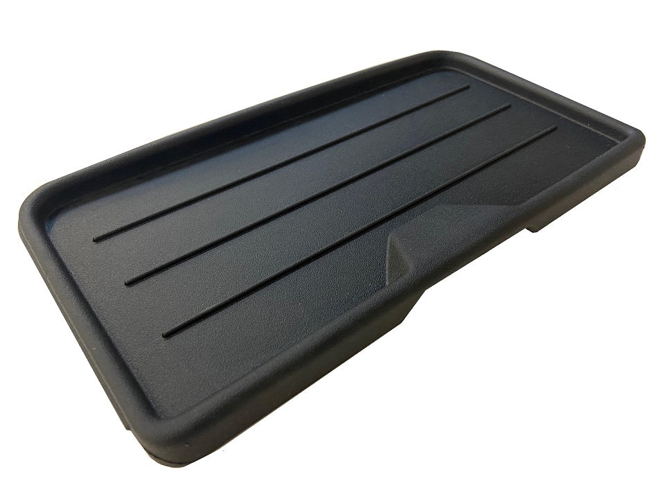 Defender Console Tray 2020+ (L663) – MUD-UK